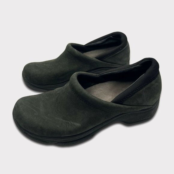 Dansko | Shoes | Dansko Professional Womens Clog Size 75 Olive Green ...